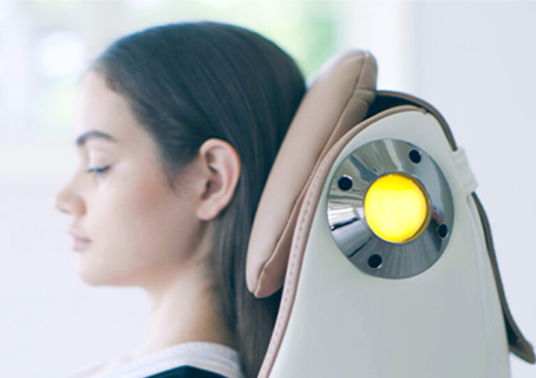 コンパクトマッサージチェア CirC MR320 | 美容健康ブランド SYNCA（シンカ）公式サイト